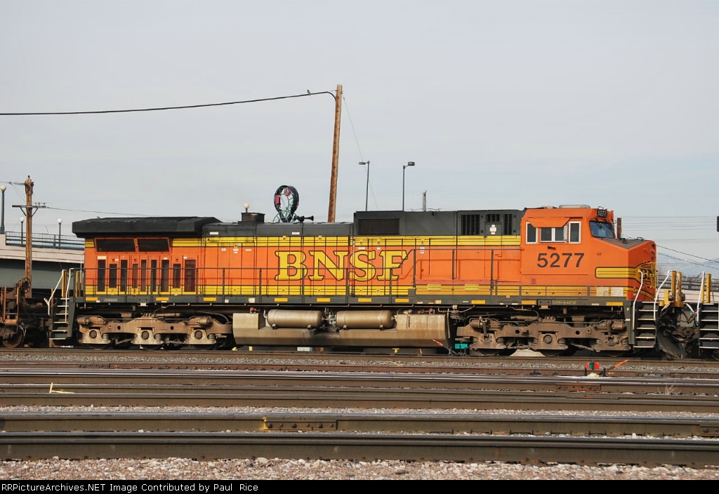 BNSF 5277